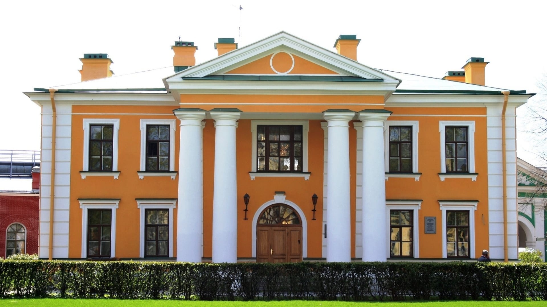 Talking Architecture: A Brief History of Buildings